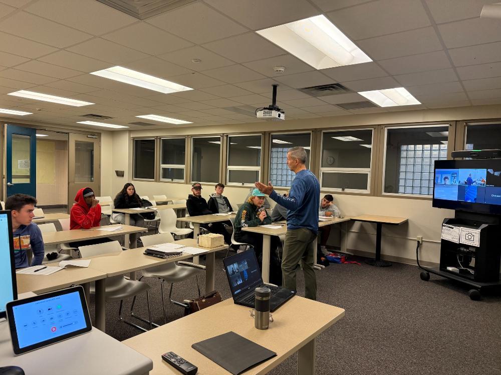 Former Bills Player Mark Kelso Visits JCC | Chautauqua Today