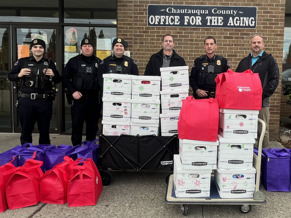 Dunkirk Police Participate in County's Santa for Seniors Program ...