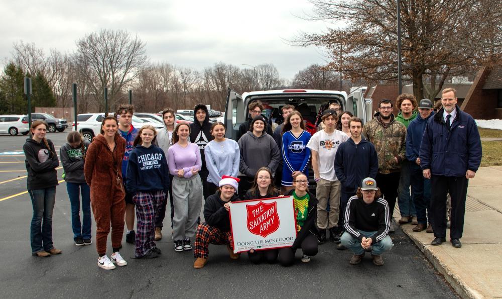 LoGuidice Students Participate in NTHS Angel Tree Service Project ...