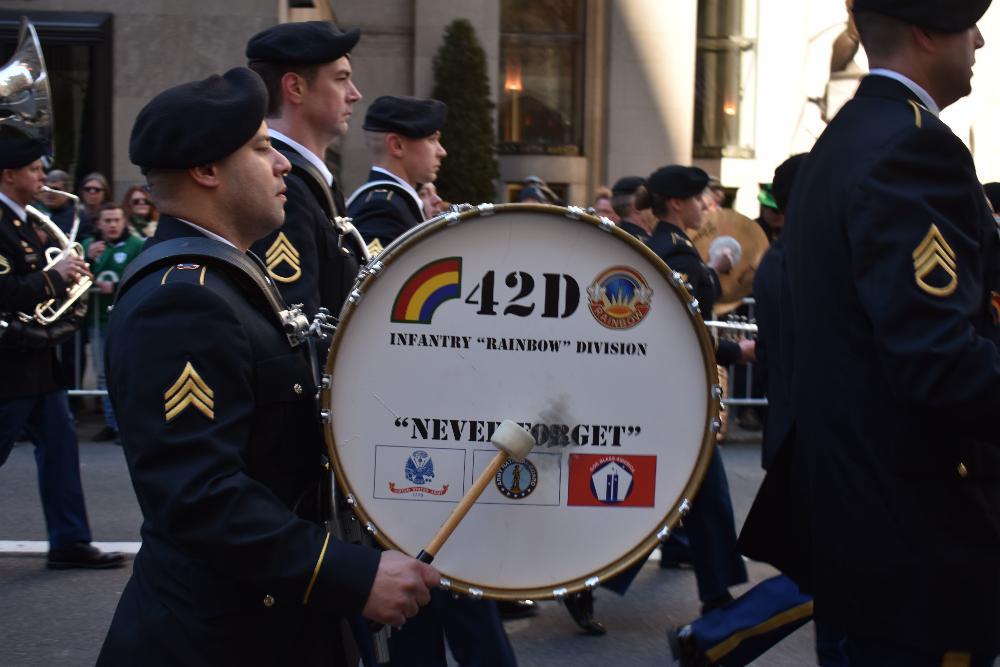Over 400 NY Army National Guard Soldiers Will March in U.S. Army's ...